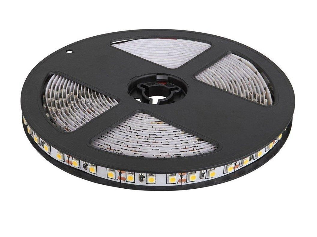 5M - 10 meters Led strips5 - 10 meters RGB LEDlist med fjernkontroll ...